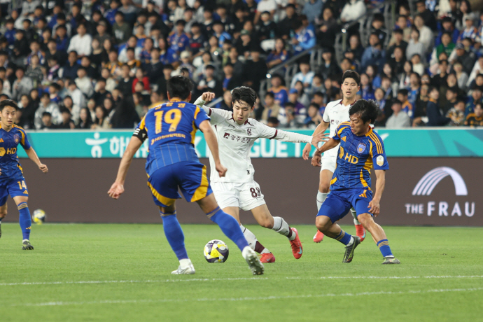ACLE 끝내고 돌아온 광주FC, 울산에 0-3 완패